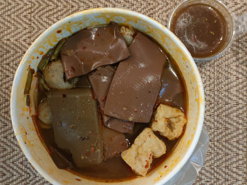 カンボジアで“食べて感じる文化”──定番から通好みまで、現地で出会える料理13選 - カンボジアからお届け